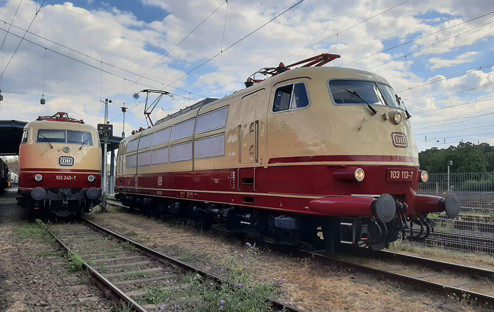 Lokomotiven | AKE-RHEINGOLD | AKE-Eisenbahntouristik