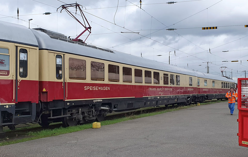 Speisewagen | AKE-RHEINGOLD | AKE-Eisenbahntouristik
